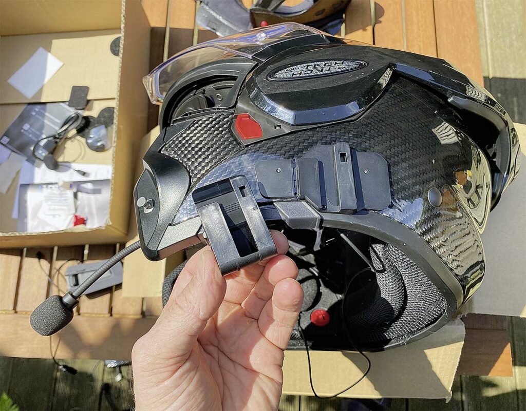 Cardo PACKTALK EDGE - aus Kradblatt 11/22